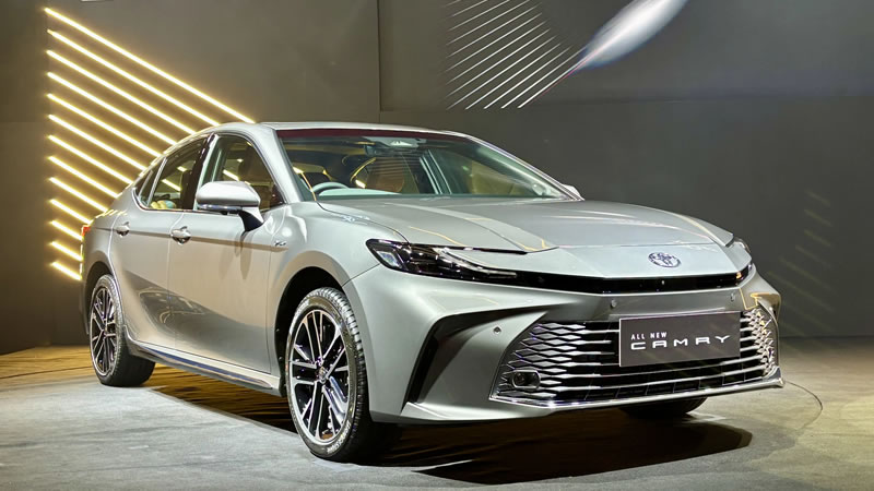 Toyota Camry 2025: Ultimate Guide to Impressive Features, Smooth ...